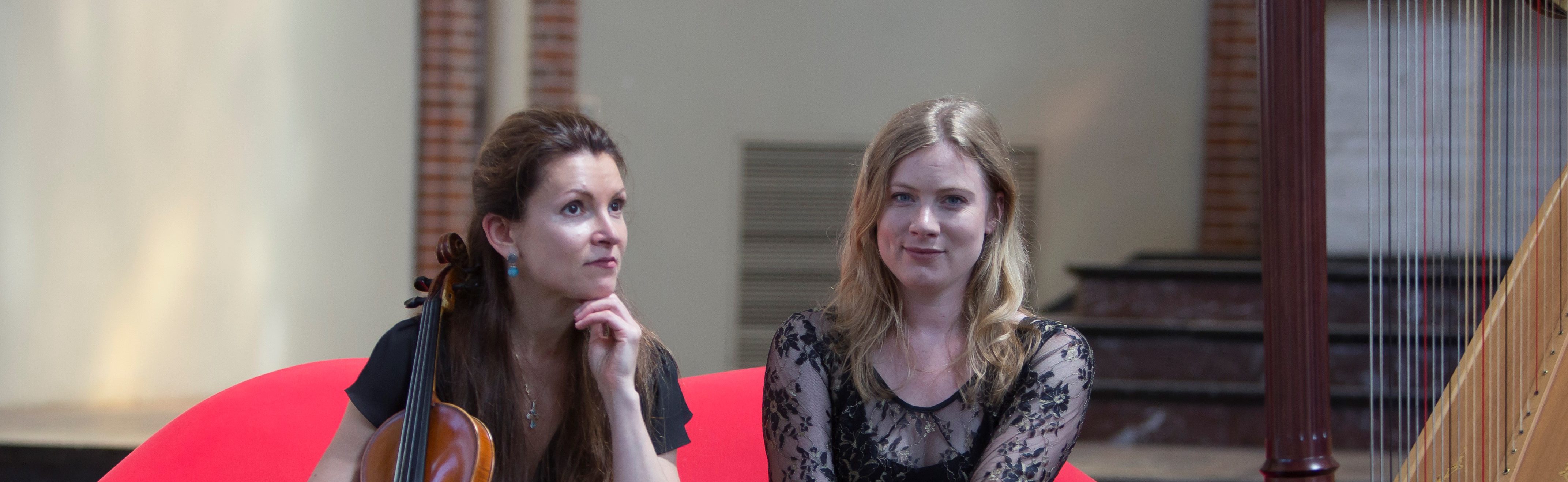 Carina en Juliya • Impresariaat Kunsten